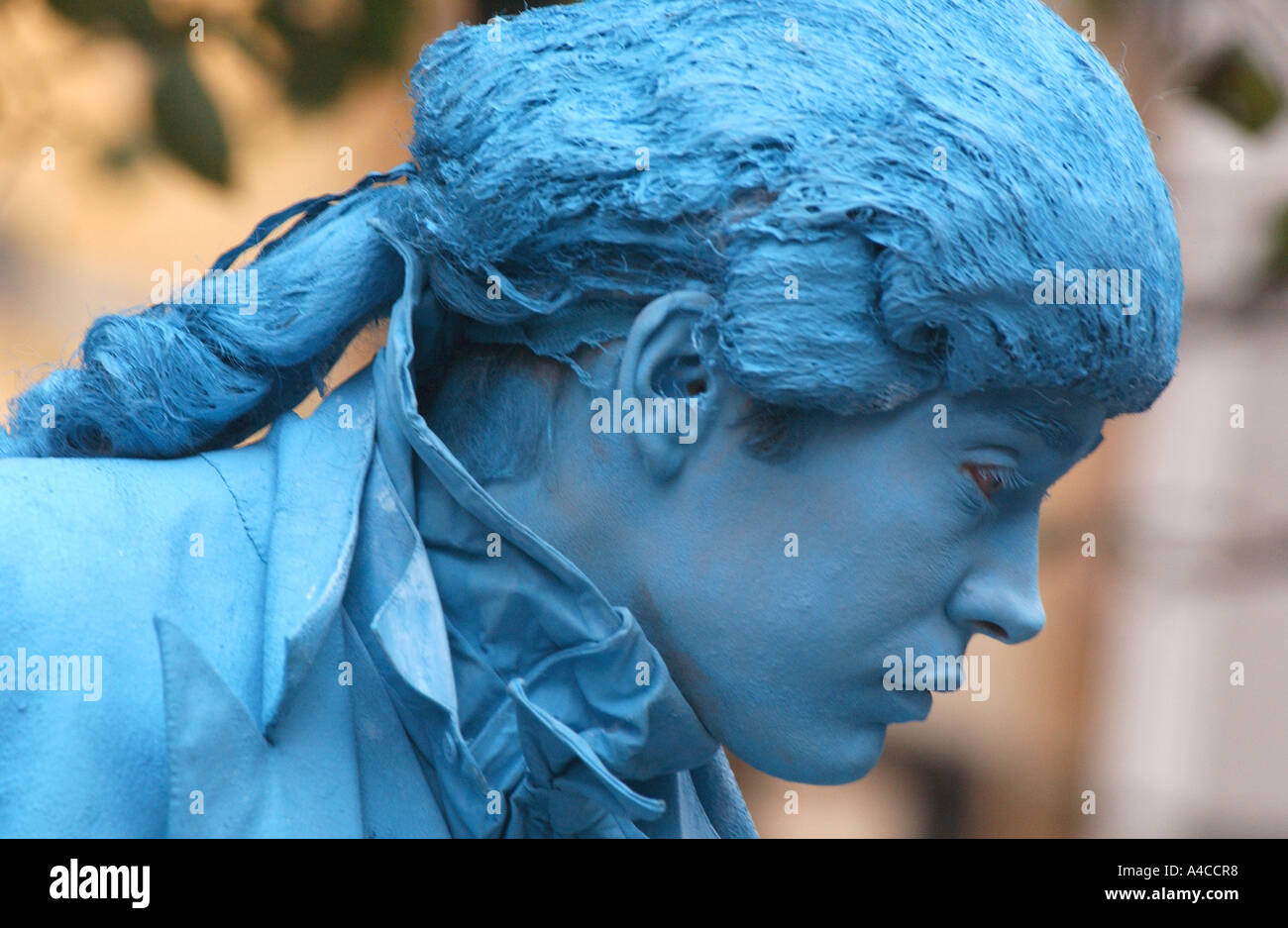 Human statue covent garden london hi-res stock photography and images ...