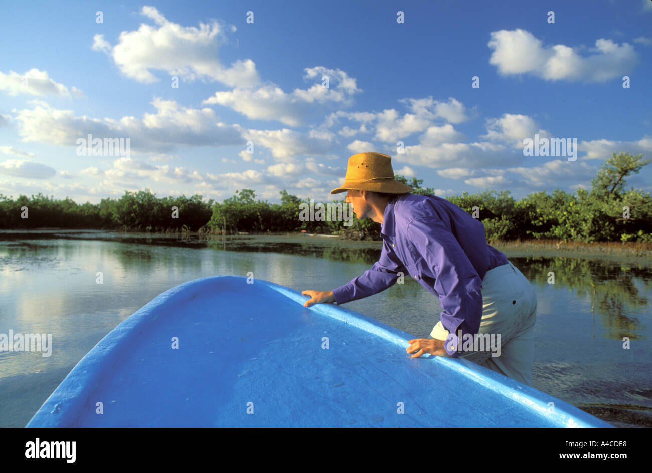 Push boat hi-res stock photography and images - Alamy