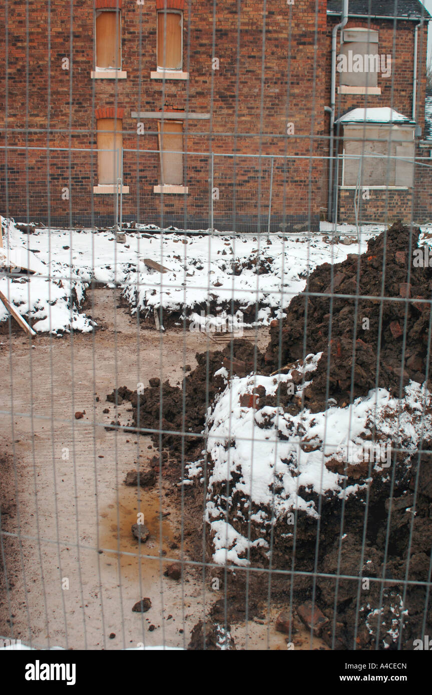 Frozen soil building hi-res stock photography and images - Alamy