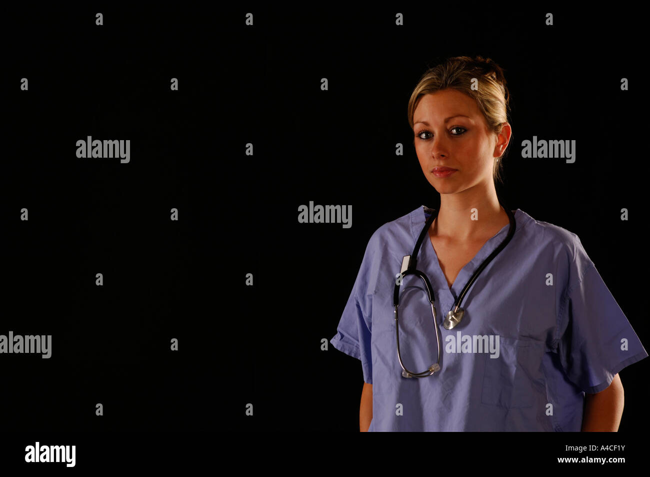 Nhs male nurse scrubs hi-res stock photography and images - Alamy