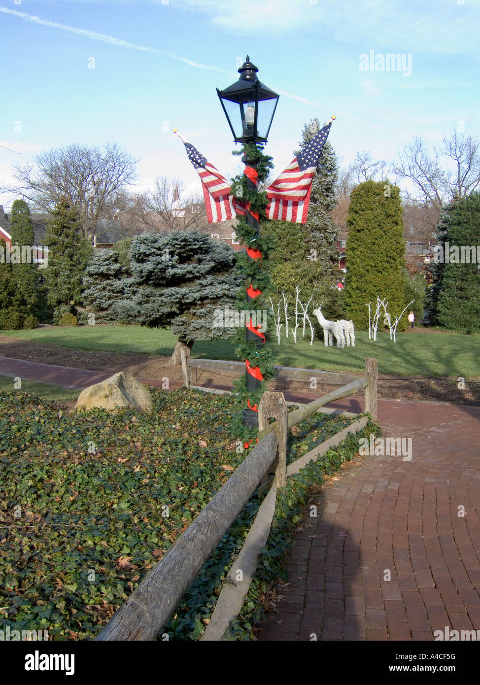 A picturesque lane in Peddlers Village, Lahaska Pennsylvania Stock ...