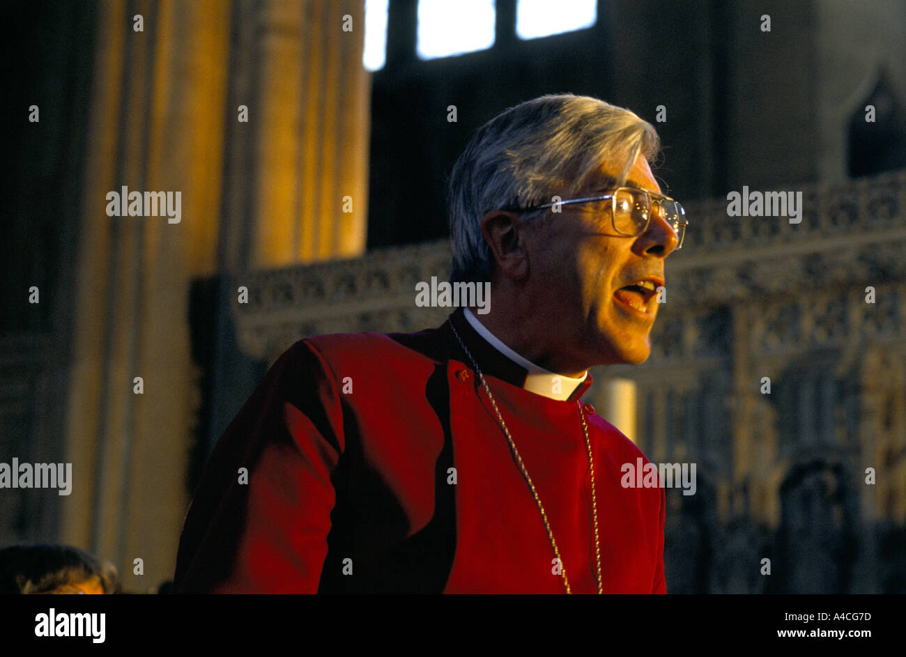 Ordination of women priests 1994 hi-res stock photography and images ...