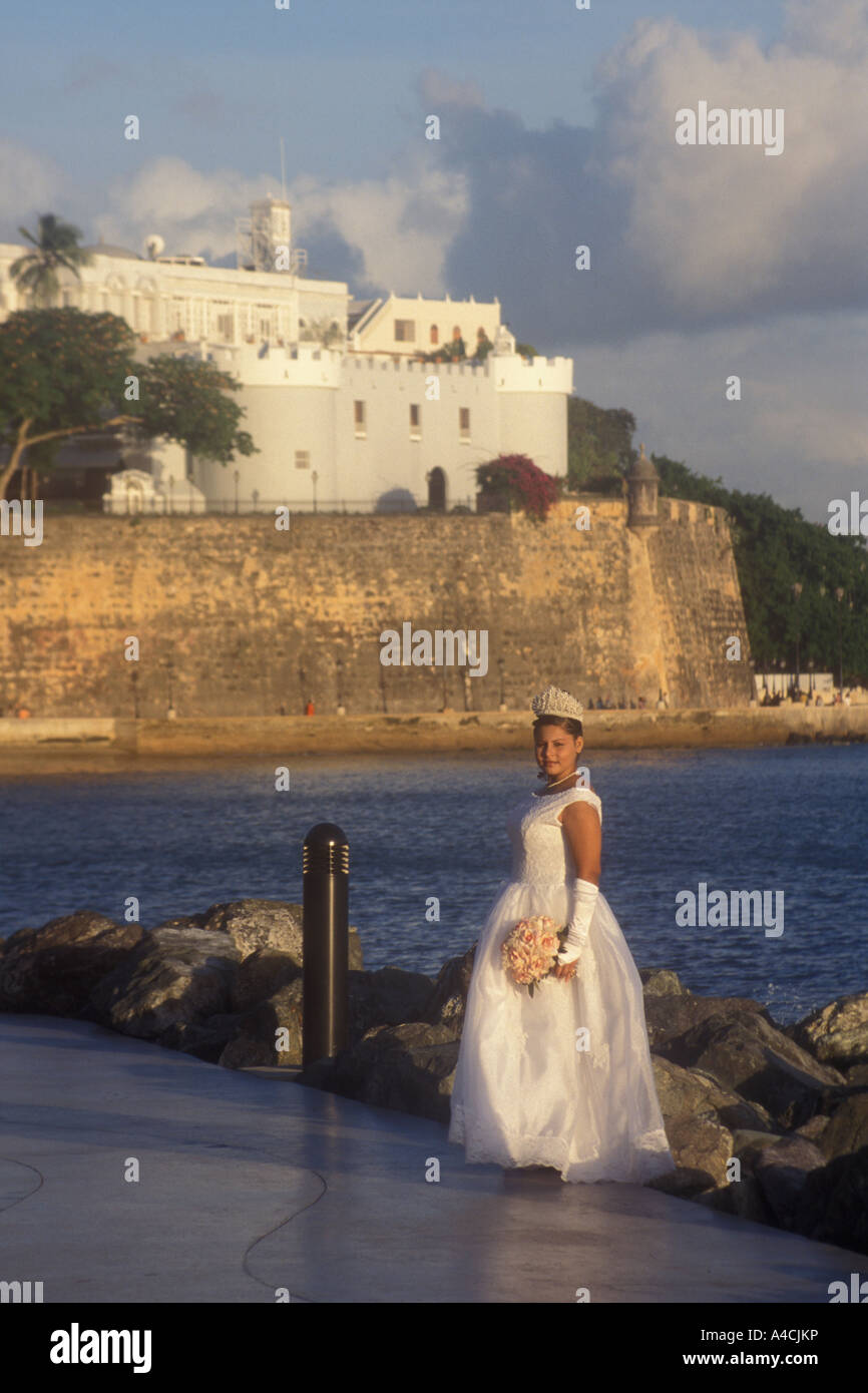 A Puerto Rican girl of 15 dressed for la fiesta Quinceañera Stock Photo ...