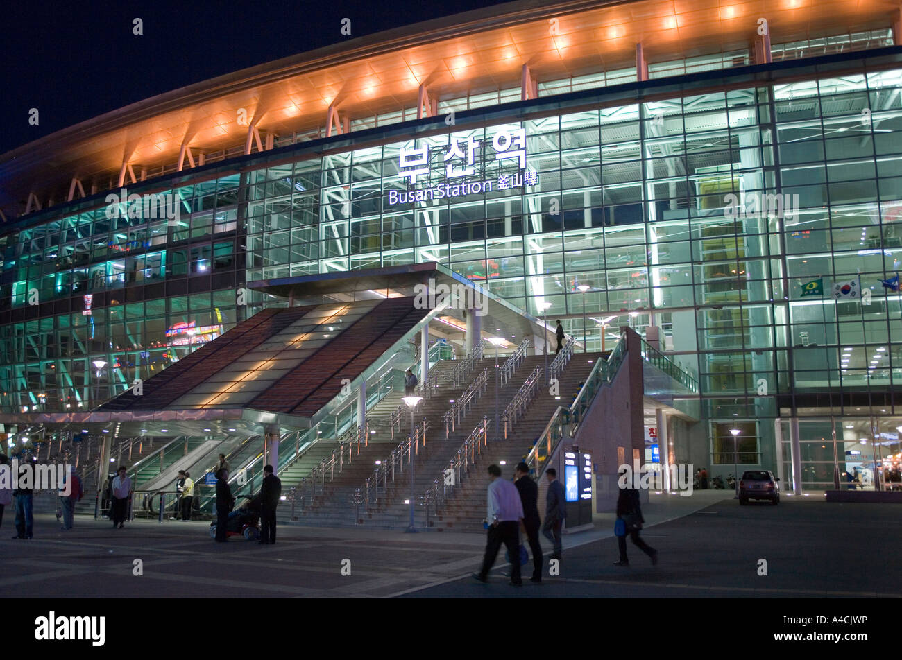 Busan railway station hi-res stock photography and images - Alamy