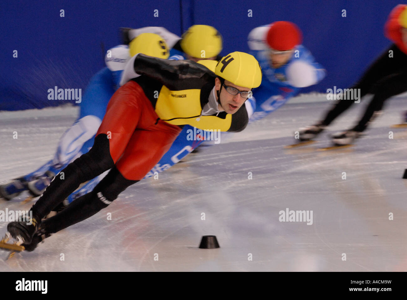 Short track speed skating mens 1000m hi-res stock photography and ...