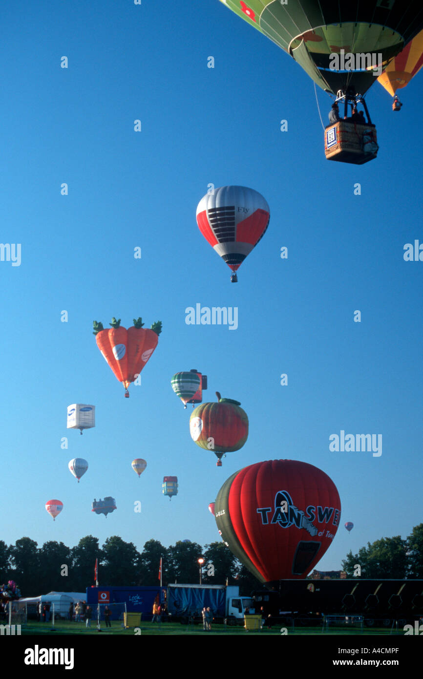 Hot Air Balloon Festival Northampton - Anacetoz
