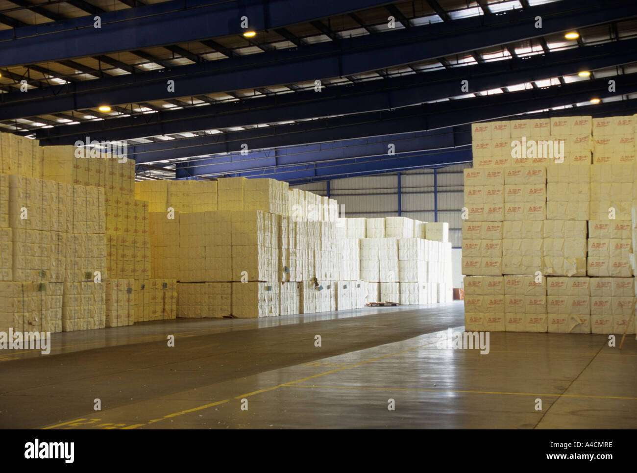 Shipping yard storage warehouse Pulp Stock Photo - Alamy