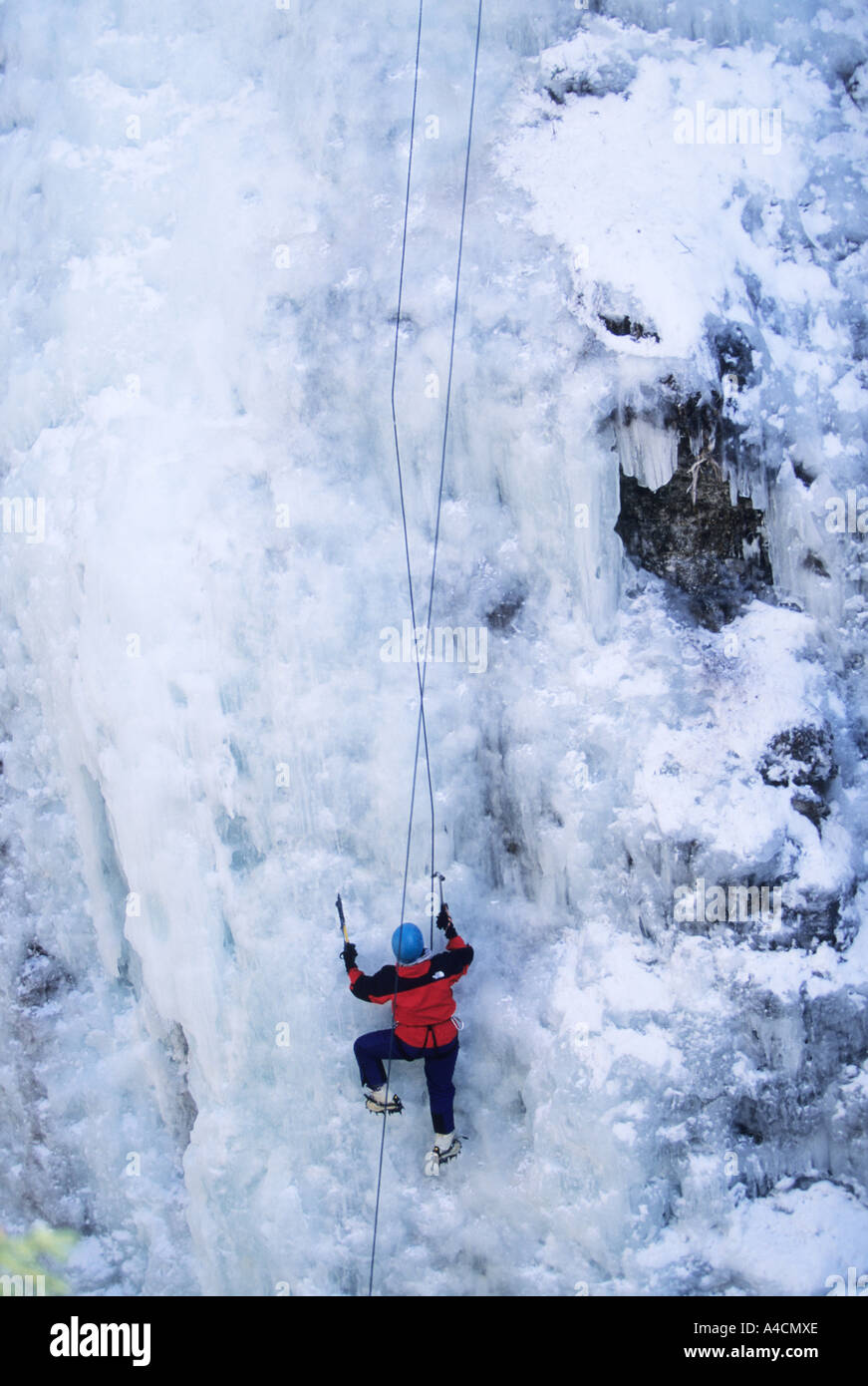 Ice climb jasper hi-res stock photography and images - Alamy