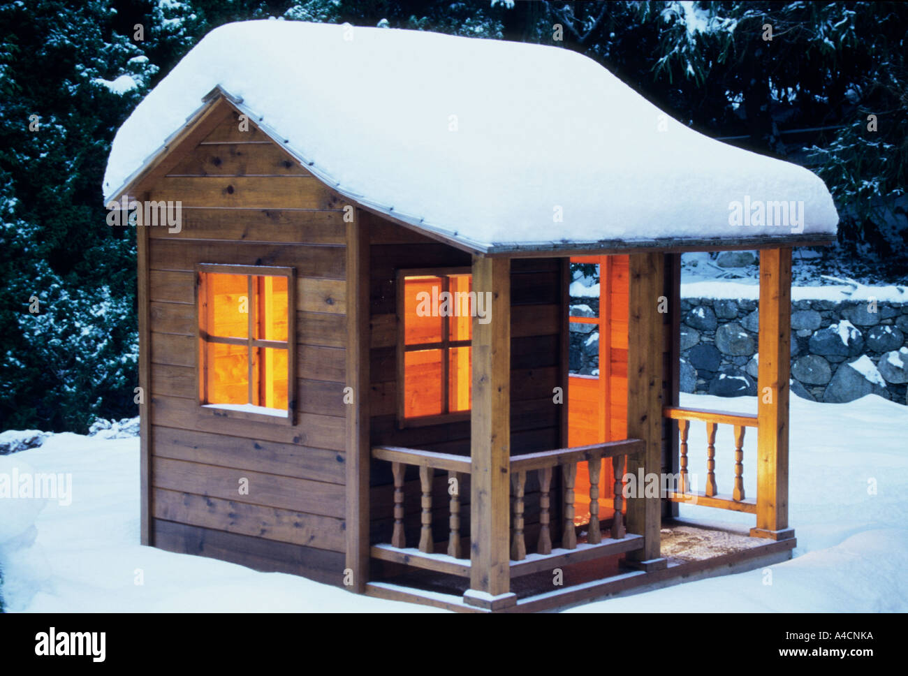 Childs playhouse hi-res stock photography and images - Alamy