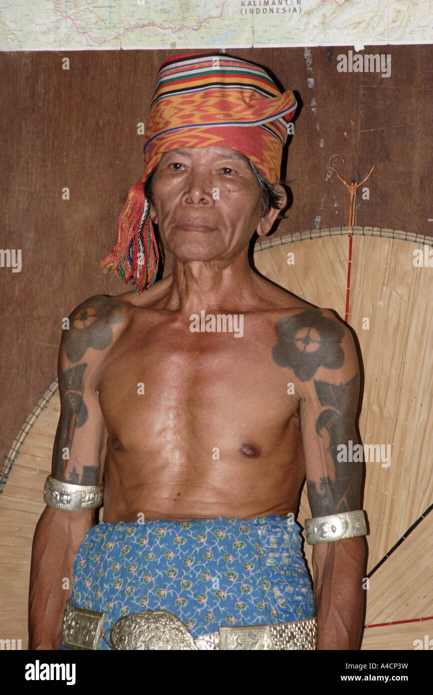Iban man in traditional costume hi-res stock photography and images - Alamy