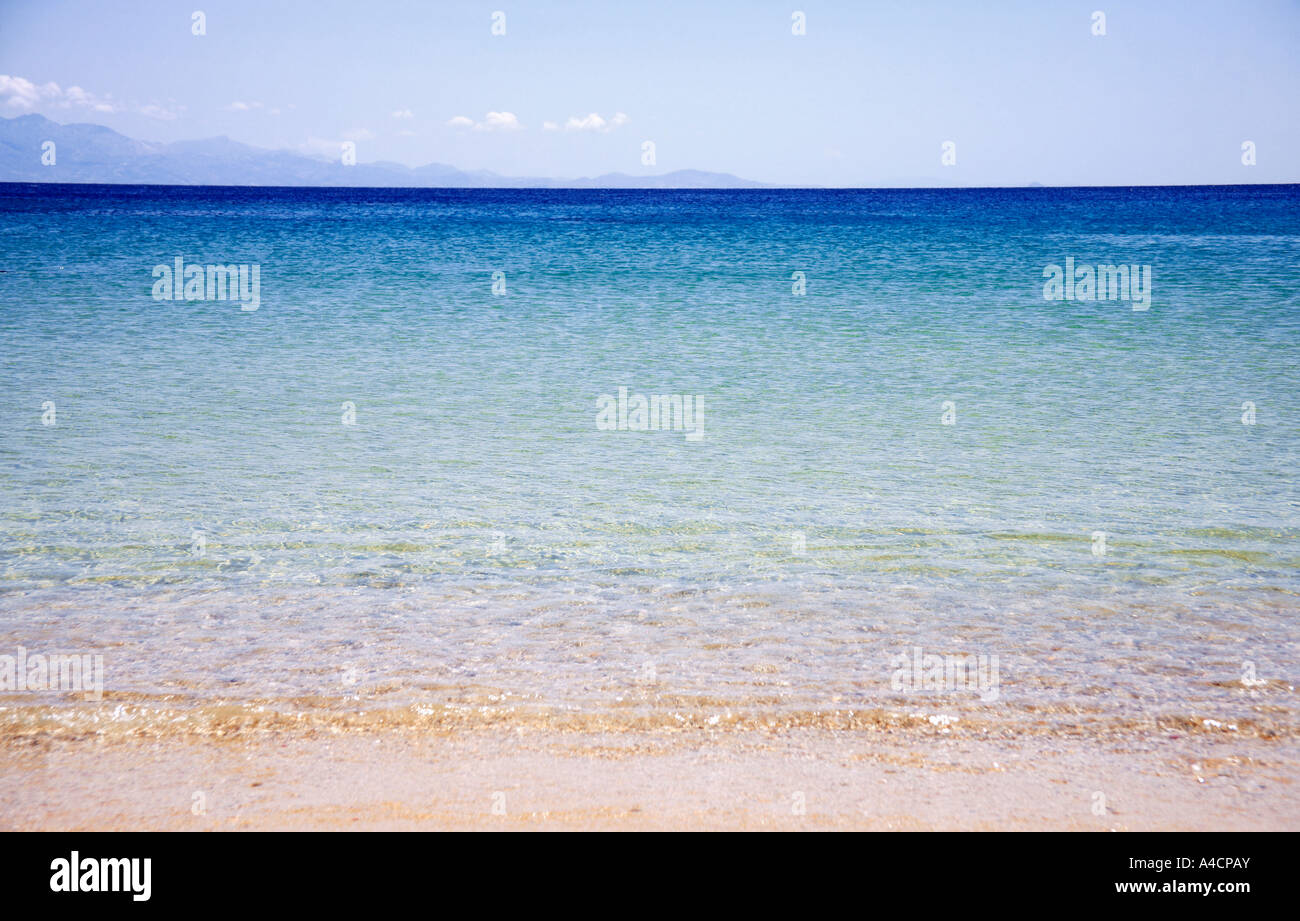 Clear blue water at the beach Stock Photo - Alamy