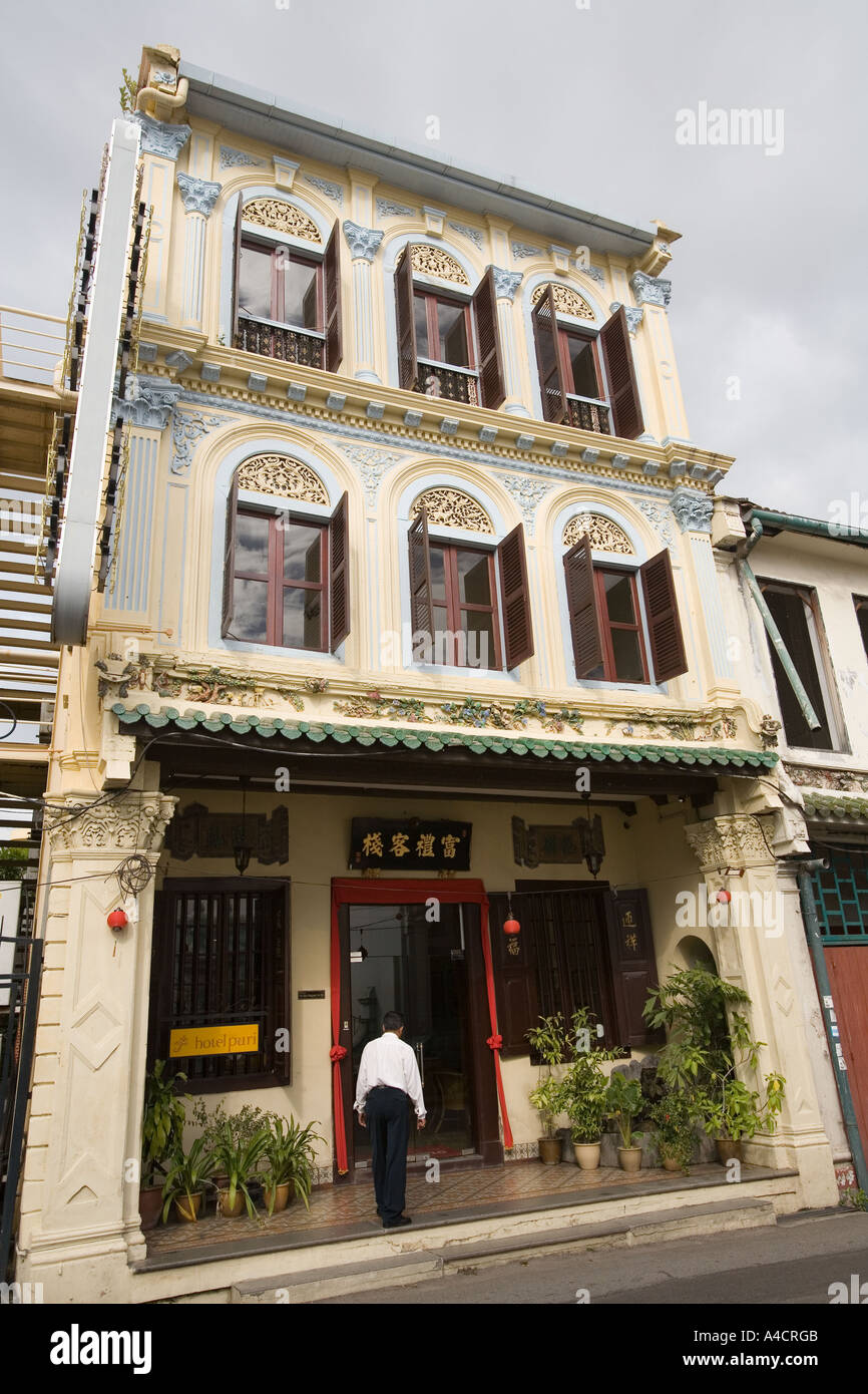 Malaysia Melaka Hotel Puri in old Chinese shophouse Stock Photo - Alamy