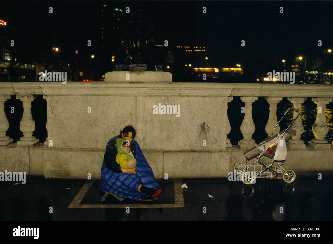 Child begging hi-res stock photography and images - Alamy