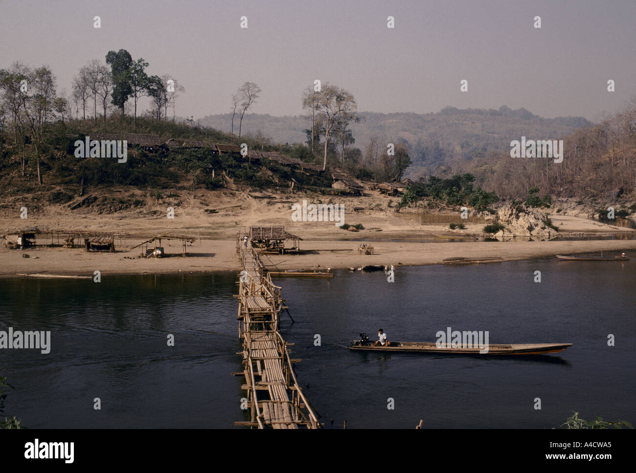 Burma Thai border at Paw Pa Tha where the river marks the frontier ...