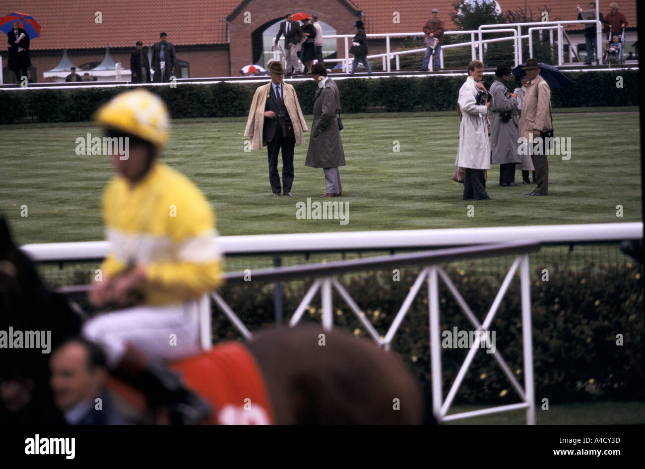 Newmarket races hi-res stock photography and images - Alamy