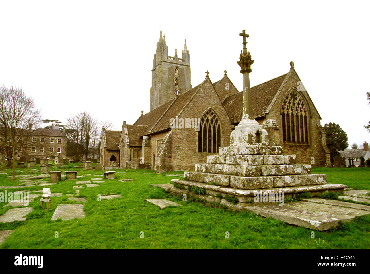 UK Gloucestershire Newland Church the Cathedral of the Forest ...