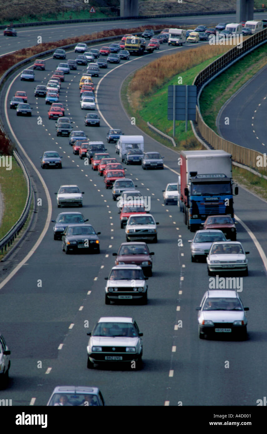 Busy motorway during the rush hour; A1M near Leeds, West Yorkshire ...