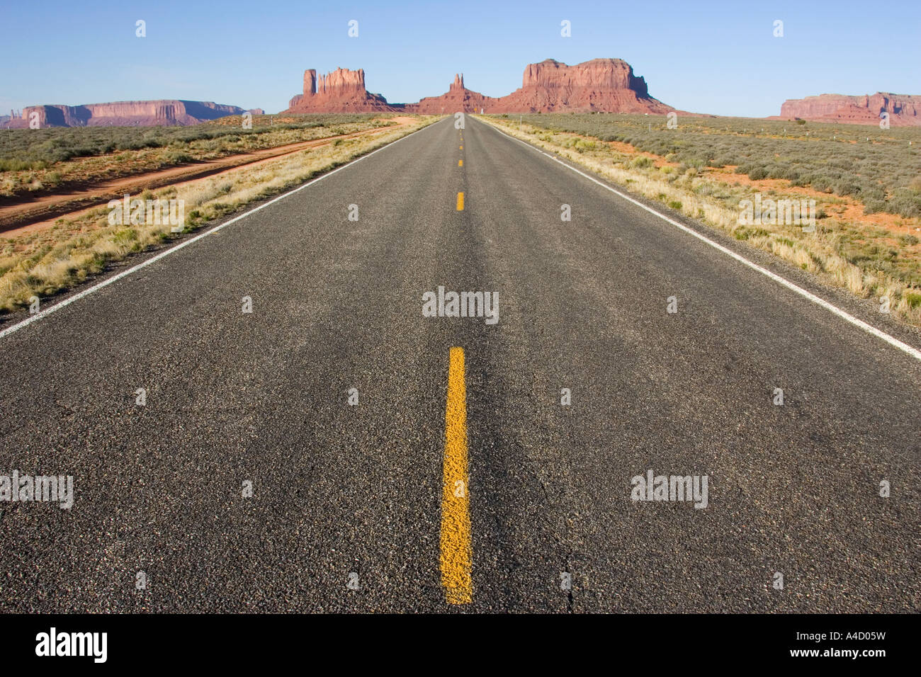 Straight road in monument hi-res stock photography and images - Alamy