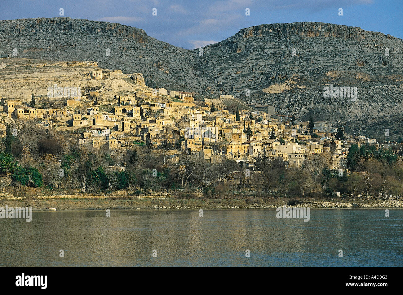 Euphrates river hi-res stock photography and images - Alamy