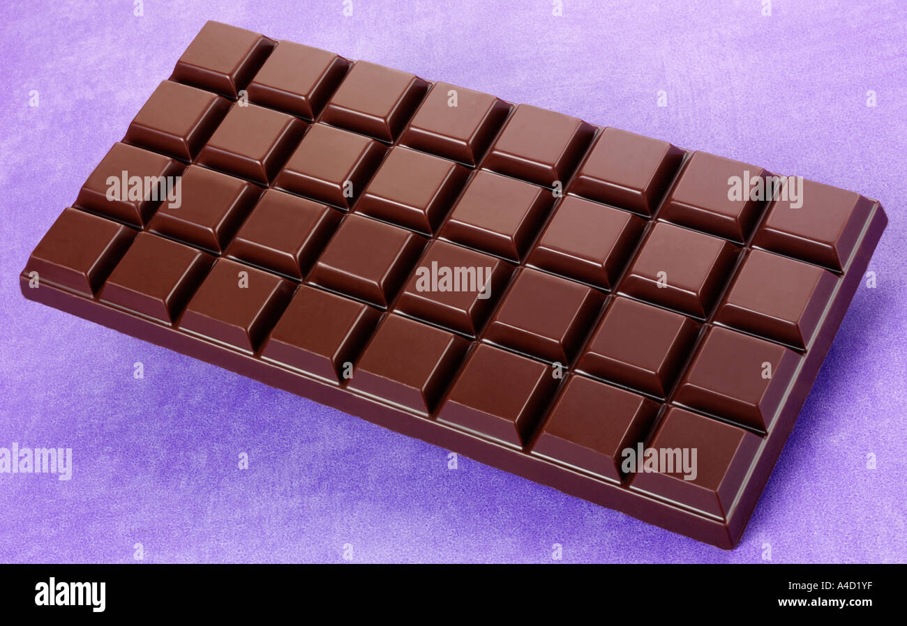 SINGLE PLAIN CHOCOLATE BAR Stock Photo - Alamy