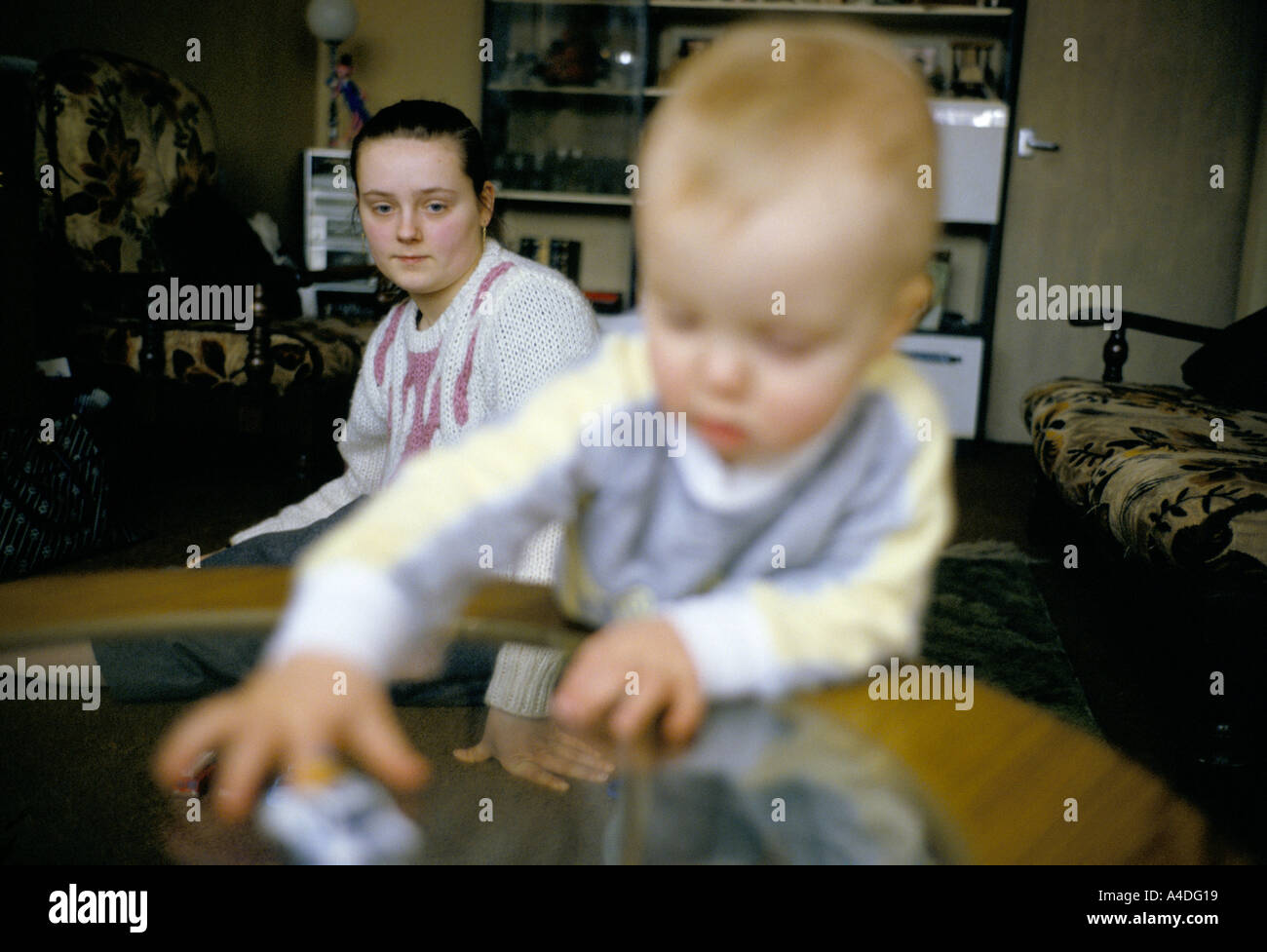 Homeless mother uk hi-res stock photography and images - Alamy