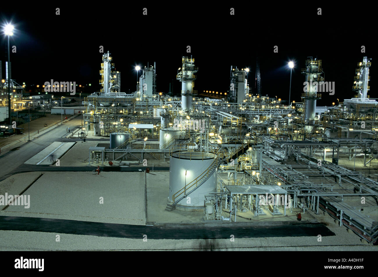 Gas pipeline pakistan hi-res stock photography and images - Alamy