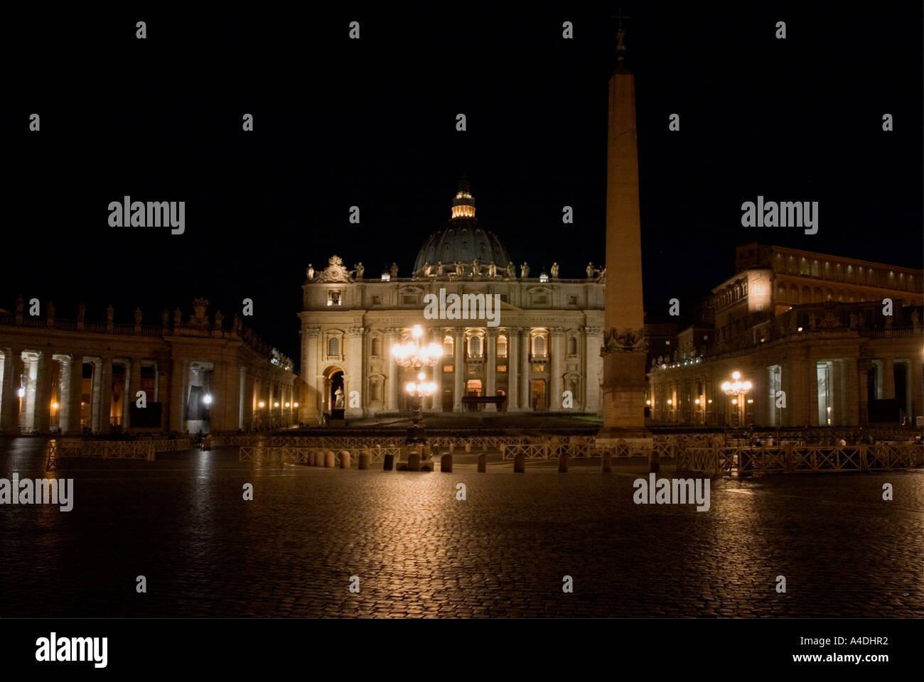 St Peters Square night Rome Italy Stock Photo - Alamy