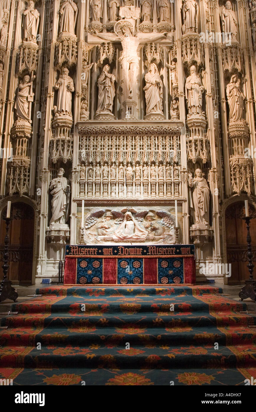 The High Altar & Screen - St Albans Abbey - Hertfordshire Stock Photo ...