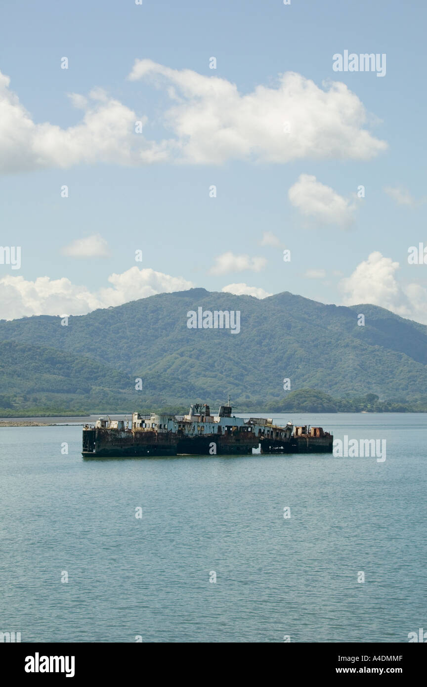Naranjo ferry hi-res stock photography and images - Alamy
