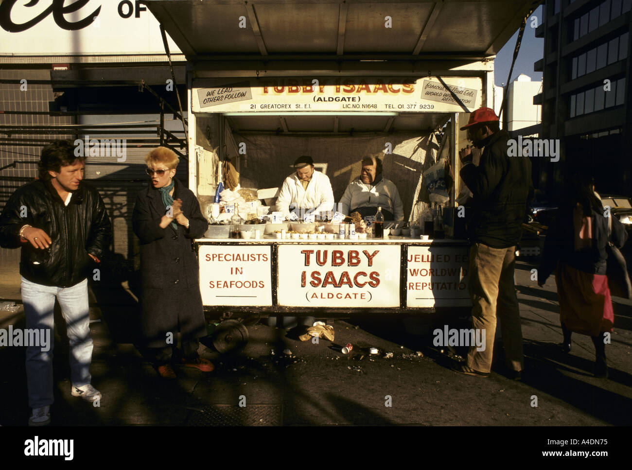 Tubby Isaacs' seafood stall in Aldgate Stock Photo - Alamy