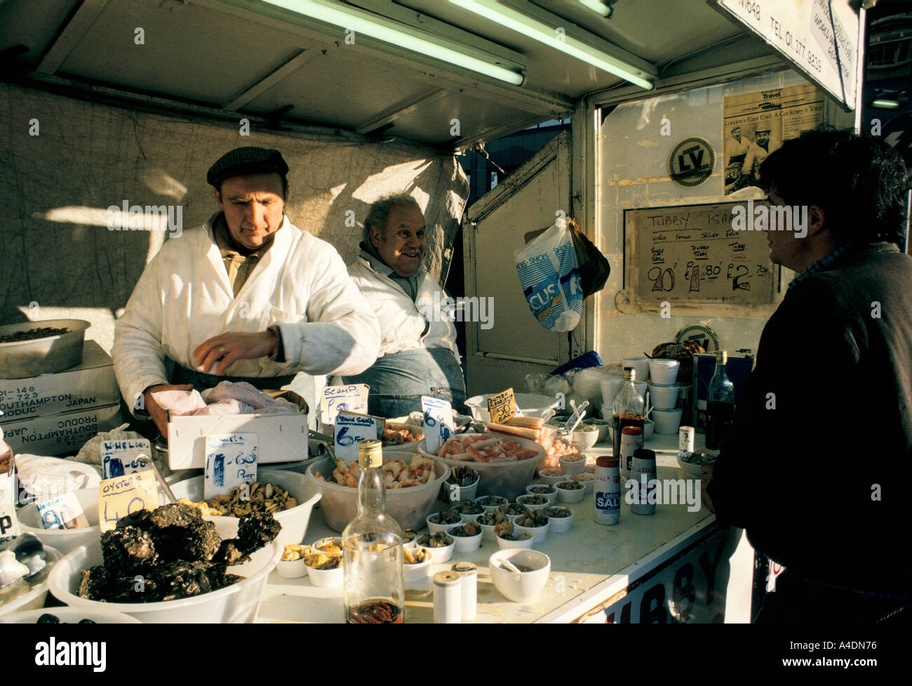 Tubby Isaacs' seafood stall in Aldgate, London, United Kingdom Stock ...