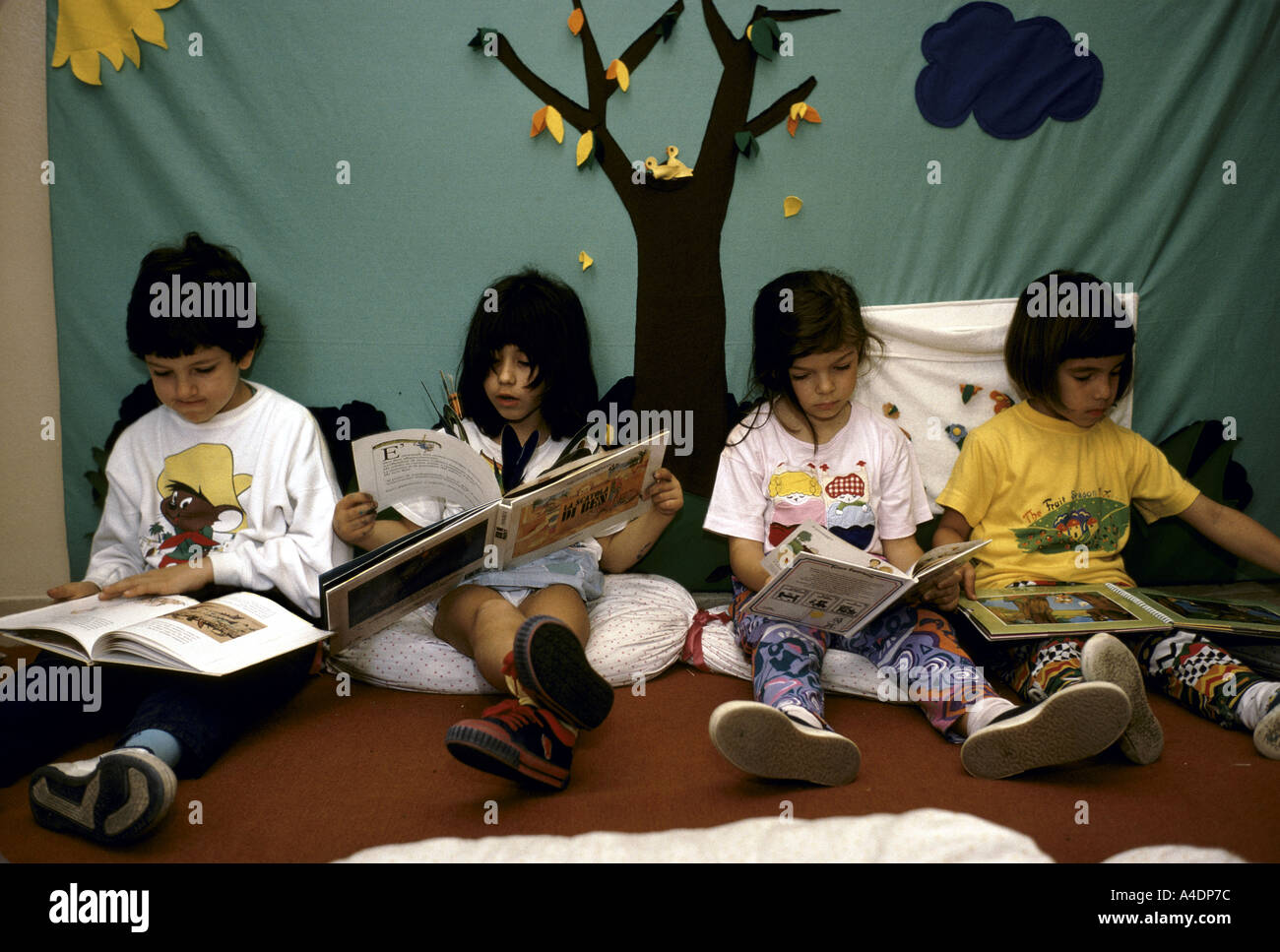 Storybook kids hi-res stock photography and images - Alamy