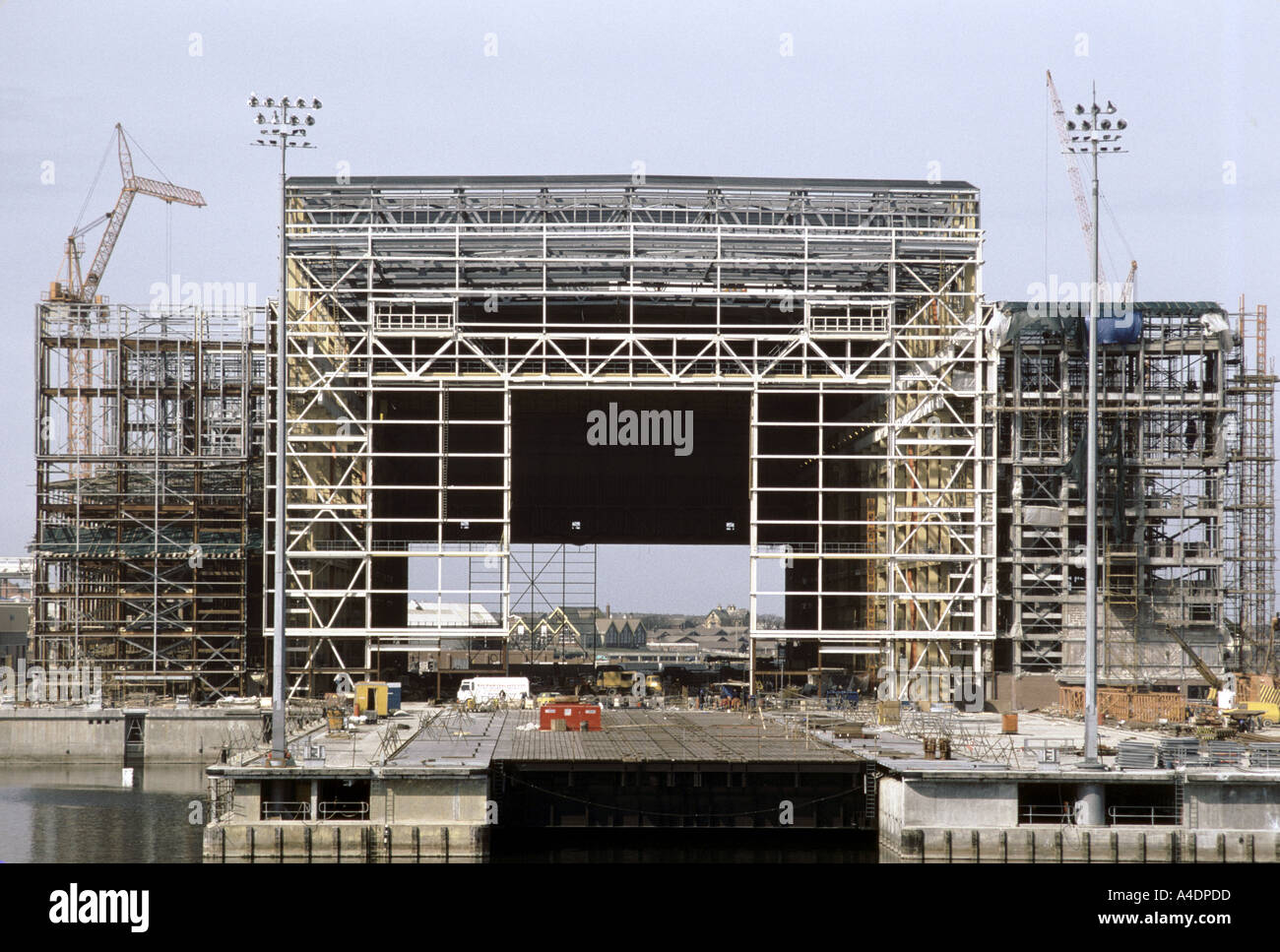 Vickers shipyard in Barrow-in-Furness Stock Photo - Alamy