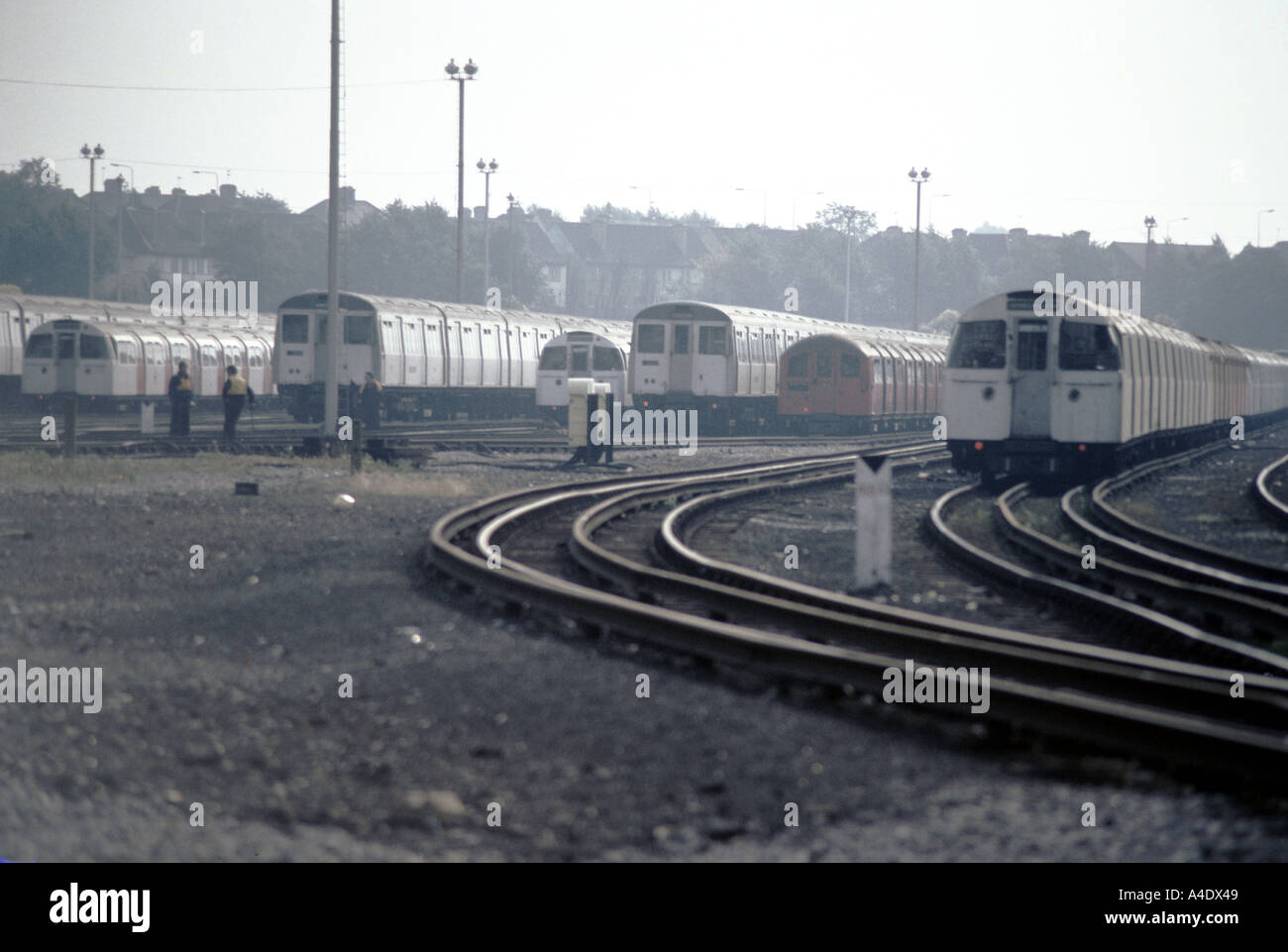 Underground train terminus on railway tracks Stock Photo - Alamy