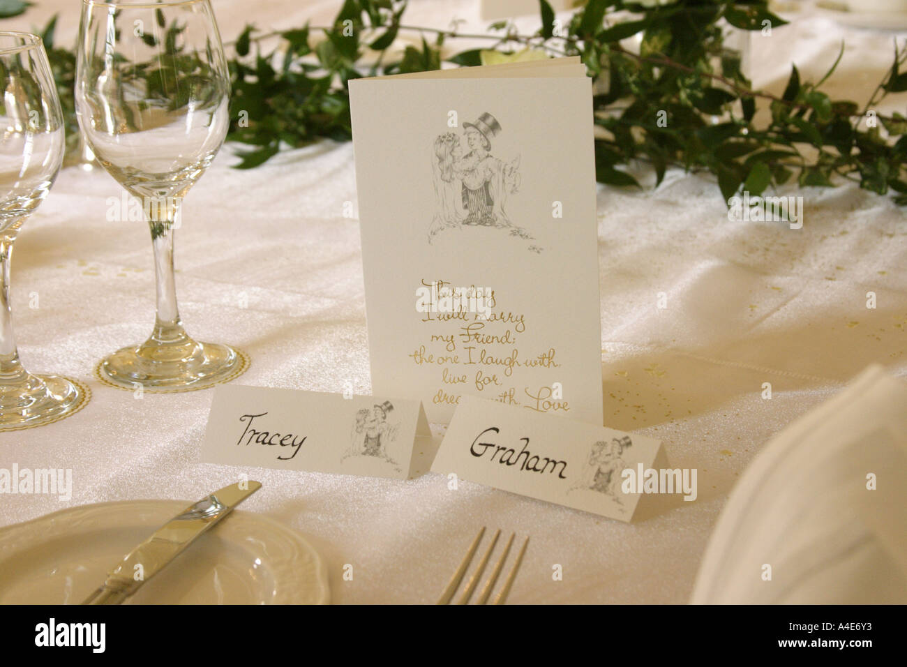 Wedding table with names and menu Stock Photo - Alamy