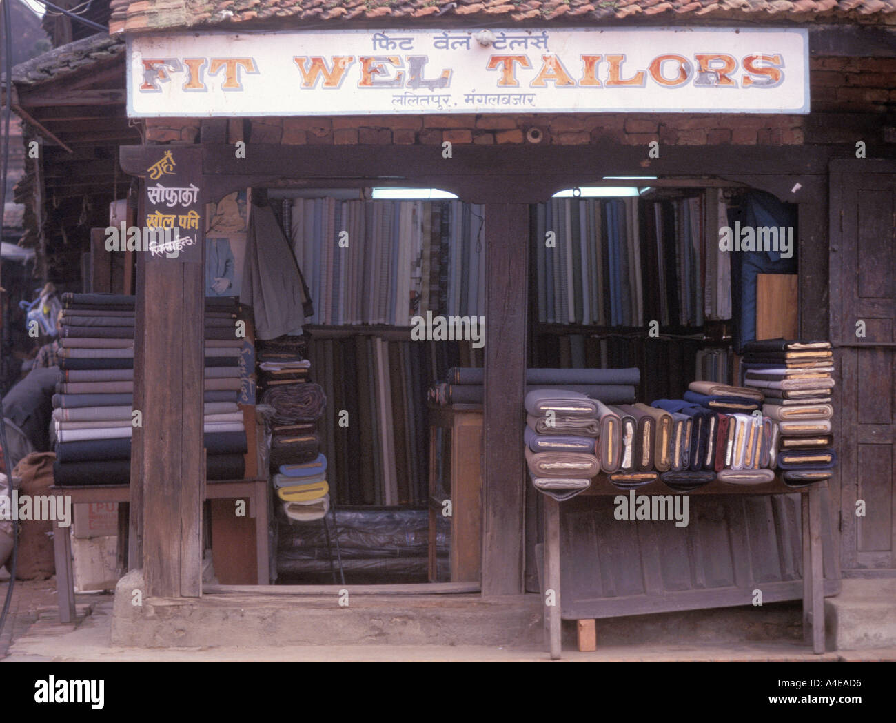 Well fit tailors hi-res stock photography and images - Alamy