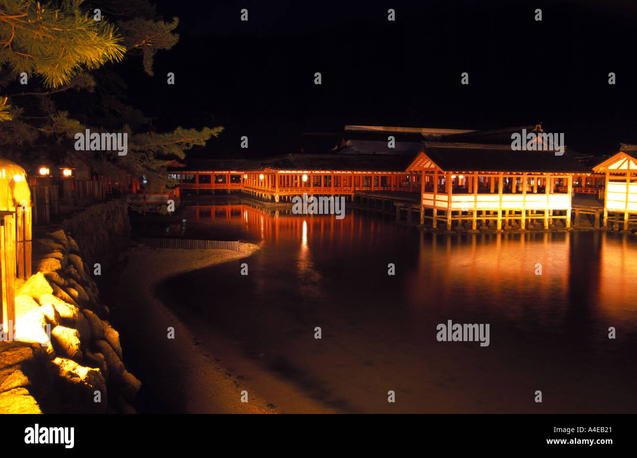 Itsukushima jinja Shrine Miyajima Japan Stock Photo - Alamy