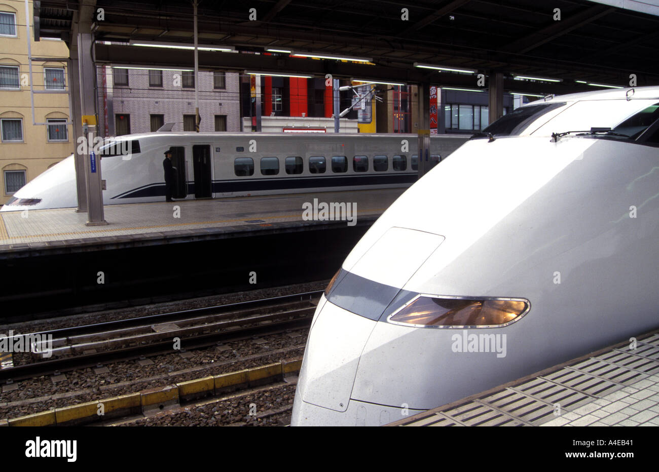Shinkansen super express train hi-res stock photography and images - Alamy