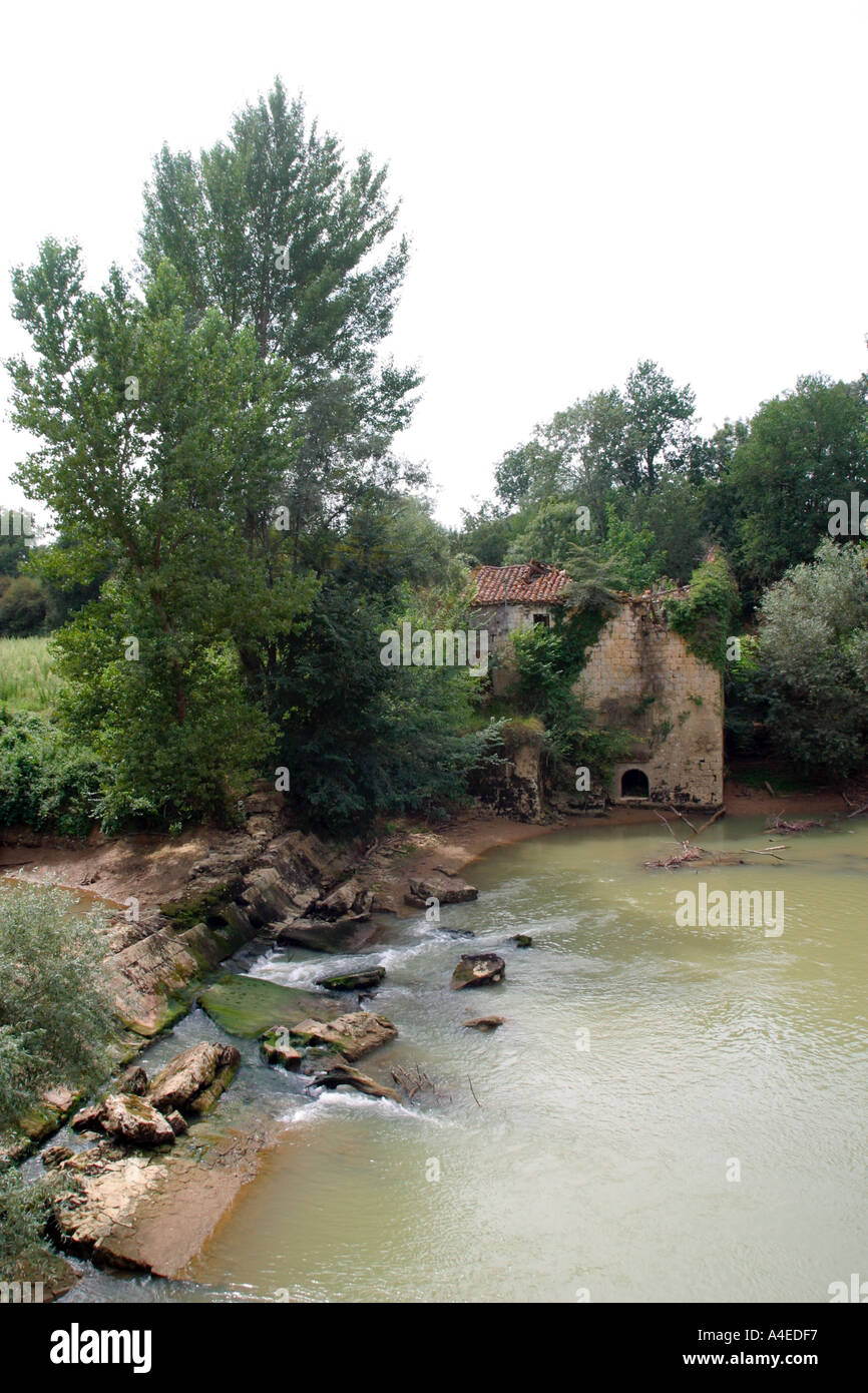 Old water mills for restoration, River Baise near Bonas, Gers 32, Midi ...