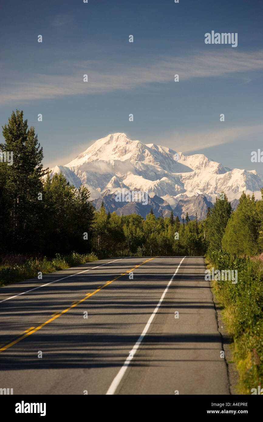 alaska denali national park view from the south from parks highway ...