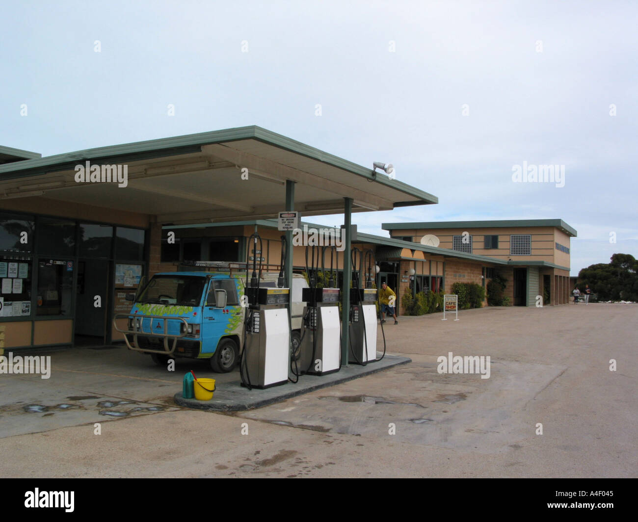 Petrol station truck australia hi-res stock photography and images - Alamy