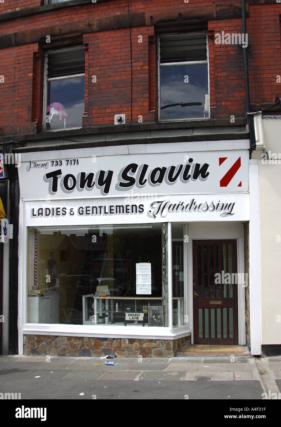 Penny lane barber shop liverpool hi-res stock photography and images ...