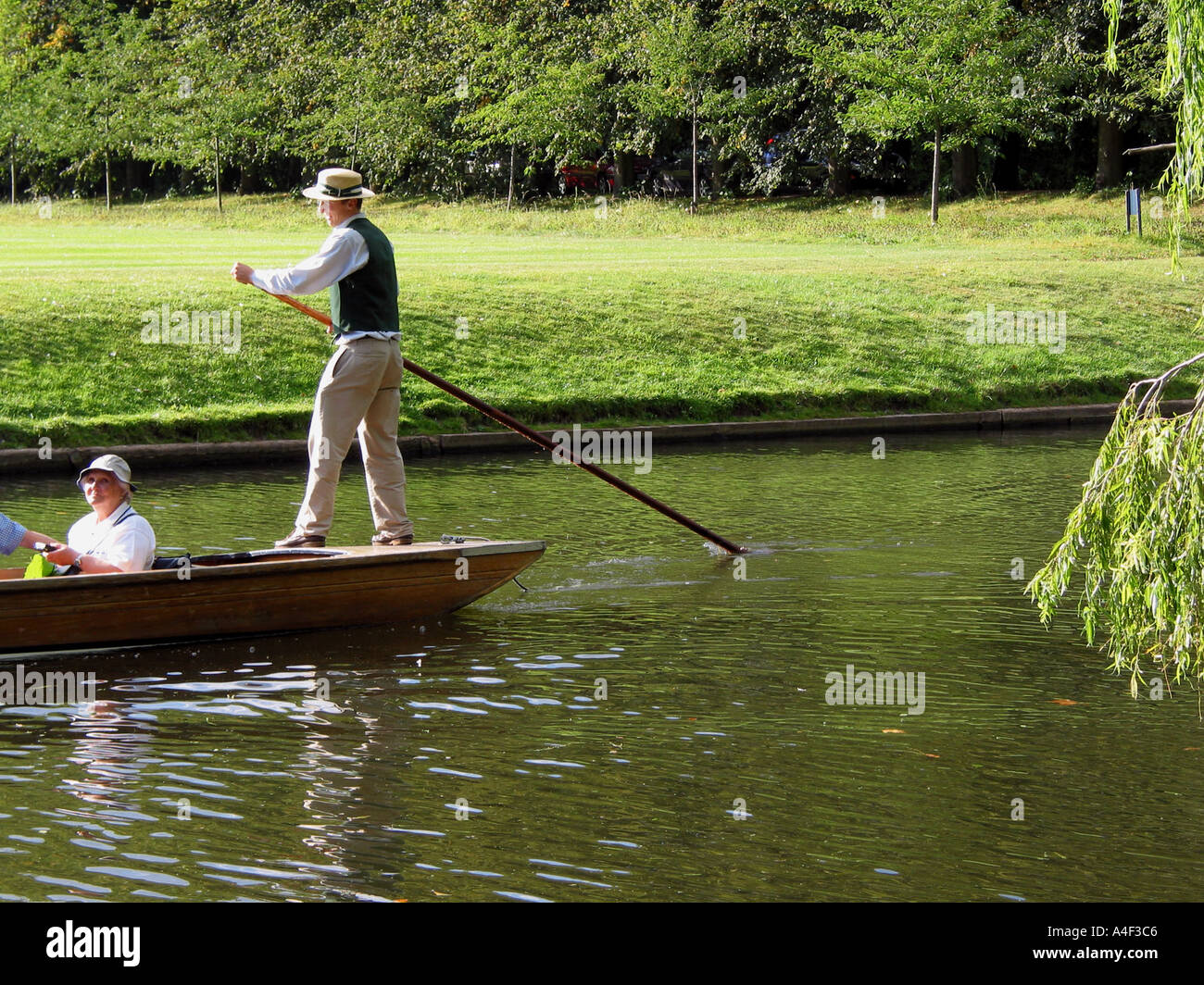 Traditional Punting River Cam Punter with typical Straw Boater and ...