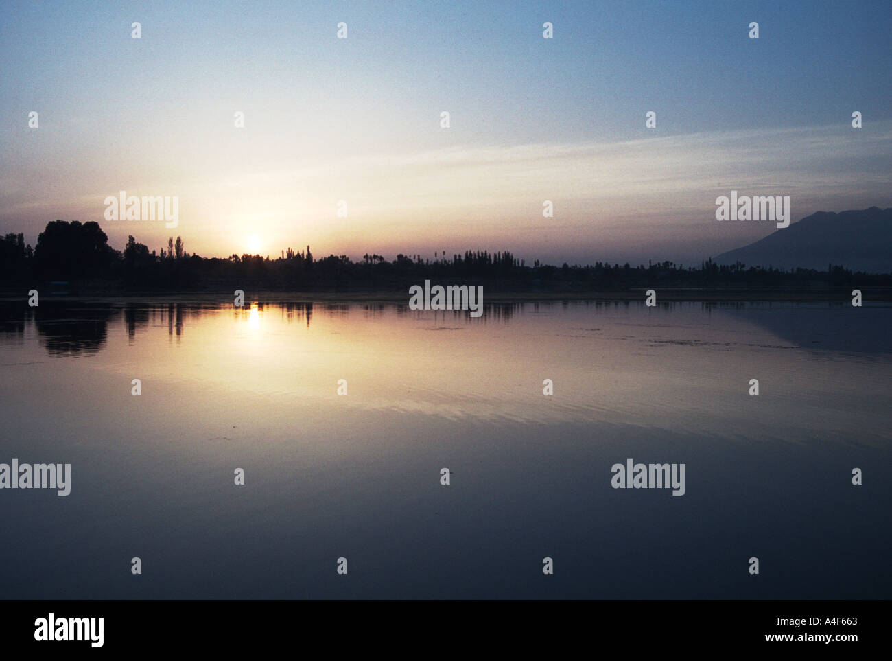 Nagin lake hi-res stock photography and images - Alamy
