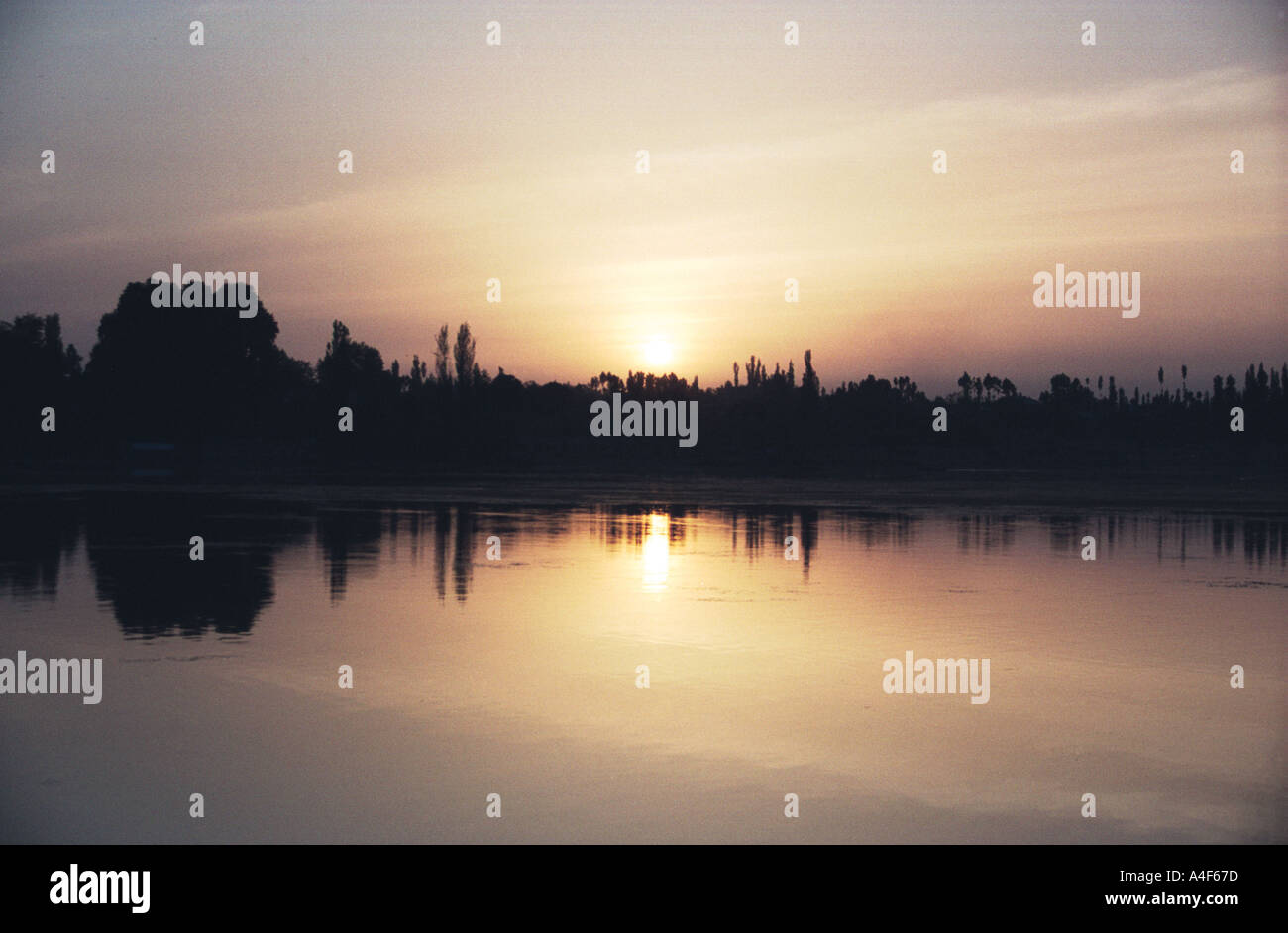 Nagin lake hi-res stock photography and images - Alamy