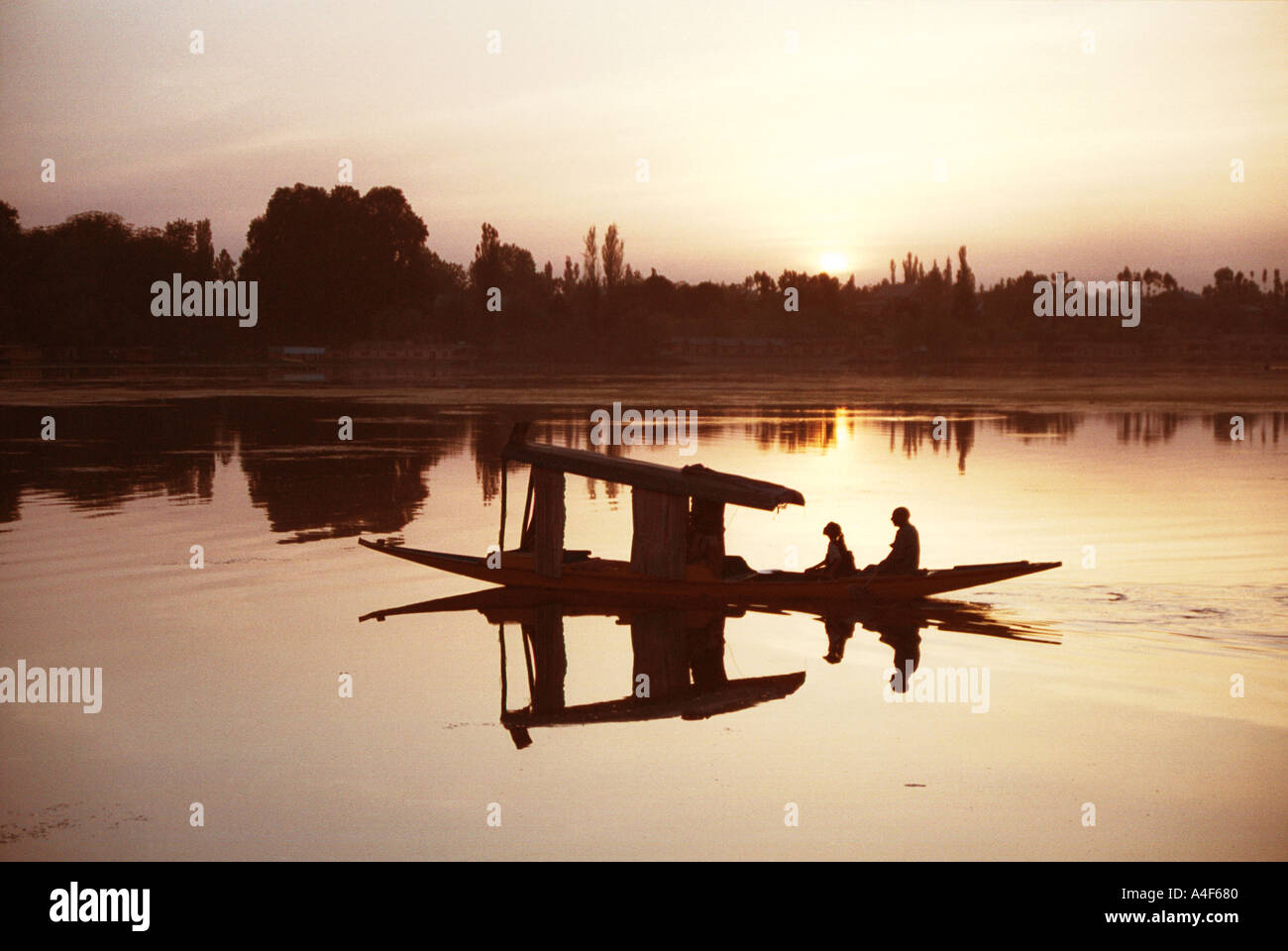Nagin lake hi-res stock photography and images - Alamy