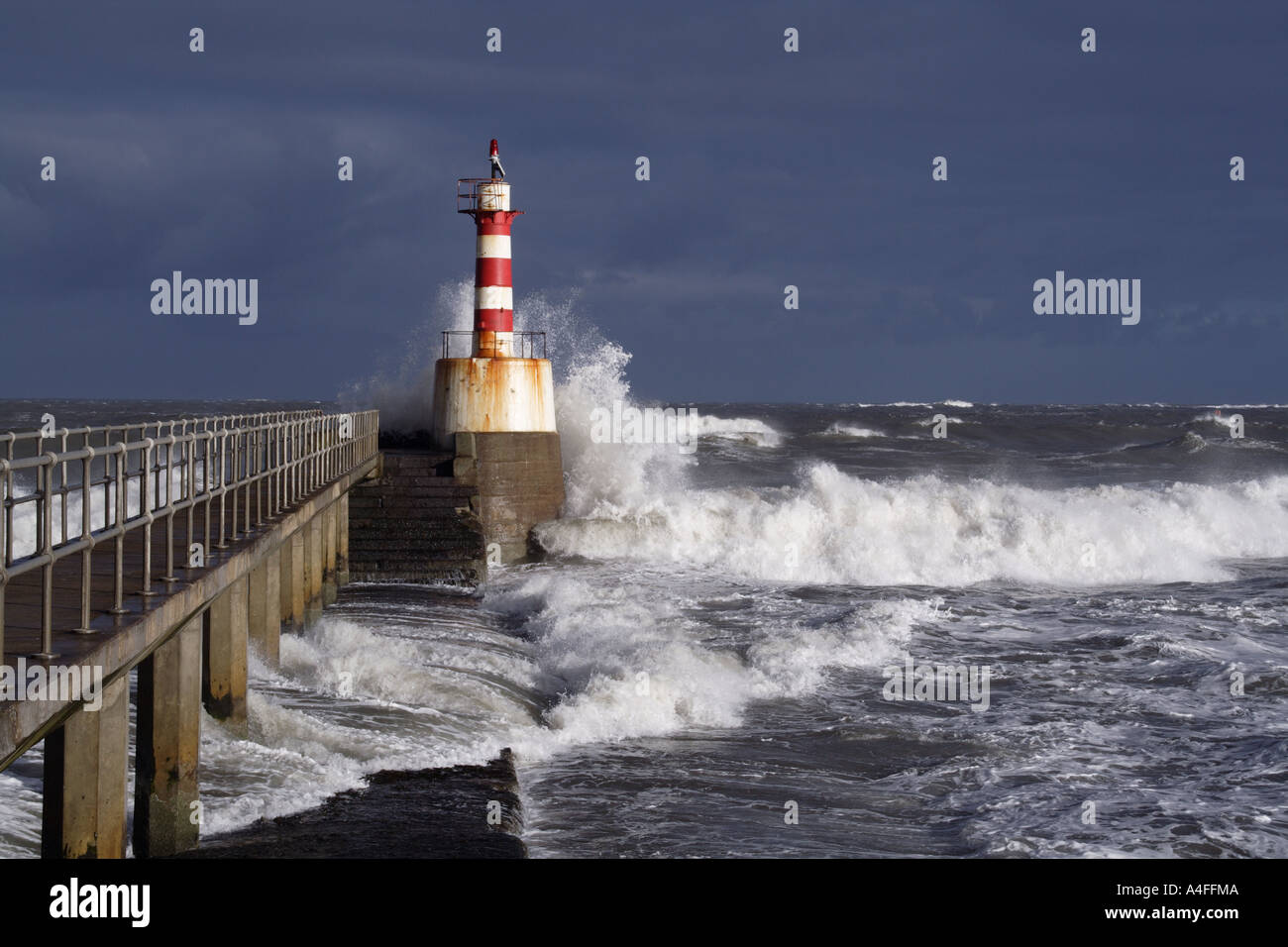 Amble Pier 2 Stock Photo - Alamy