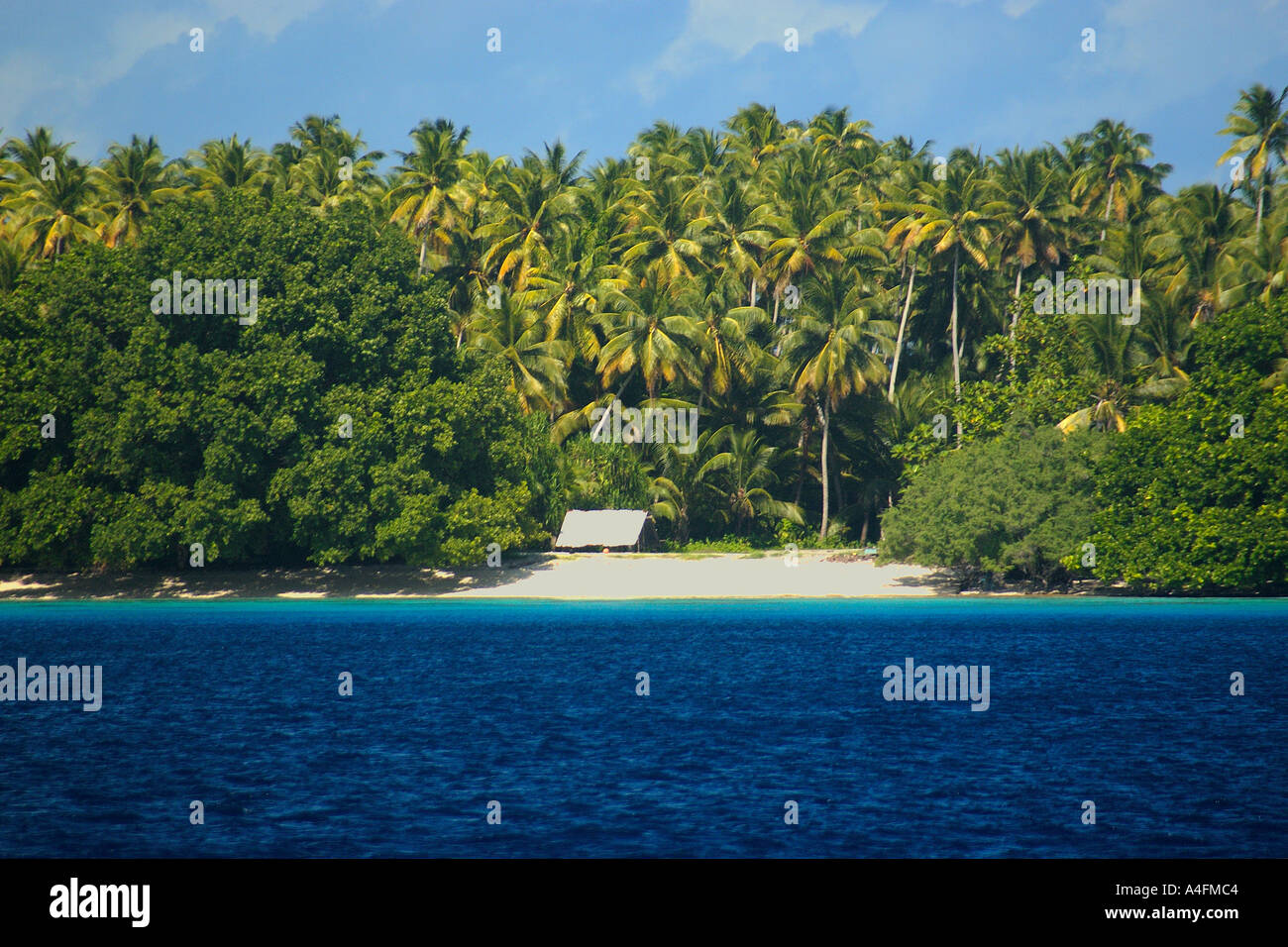 Namu atoll hi-res stock photography and images - Alamy