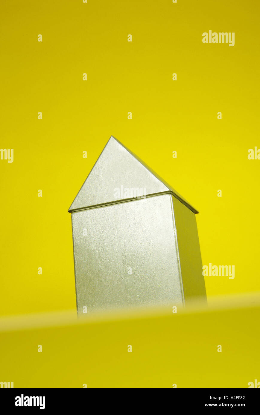 House from wooden building blocks Haus aus Bauklötzen Stock Photo - Alamy