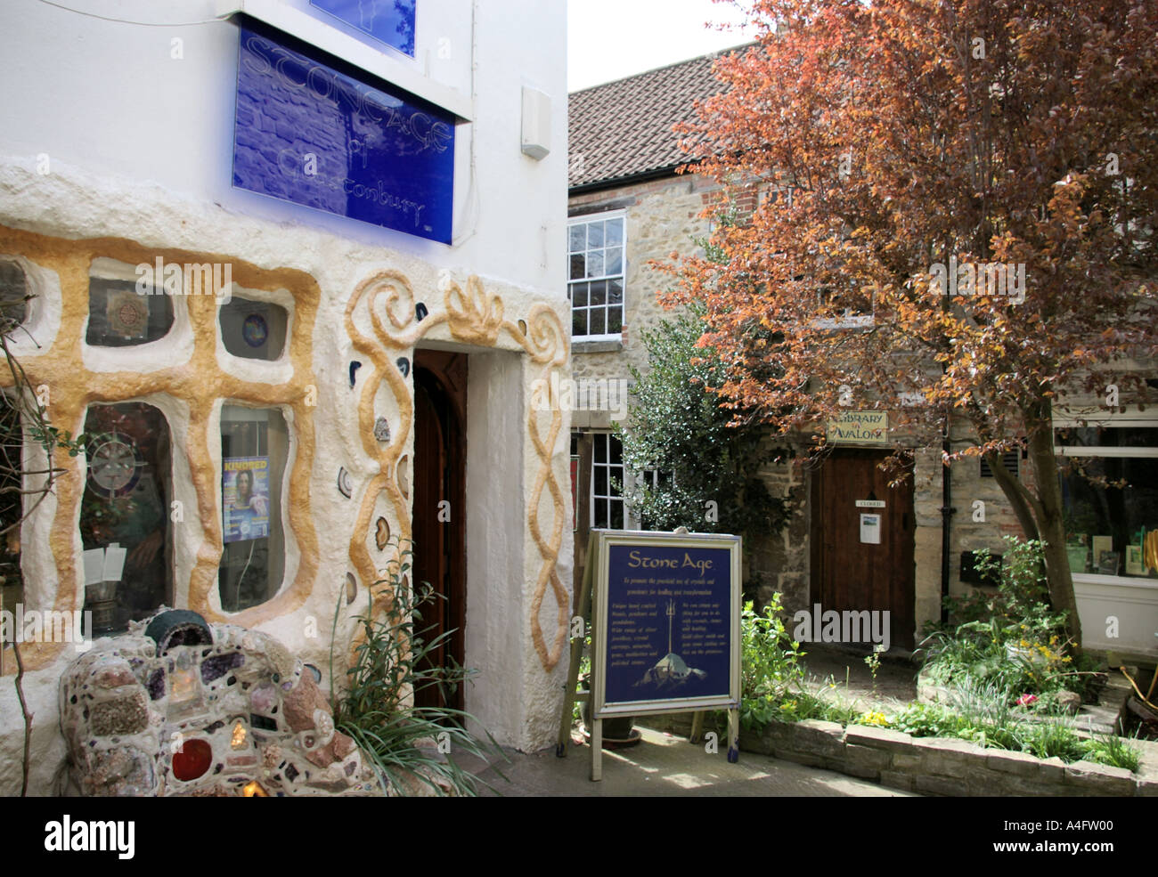a quiet courtyard in a precinct of New Age alternative shops in ...